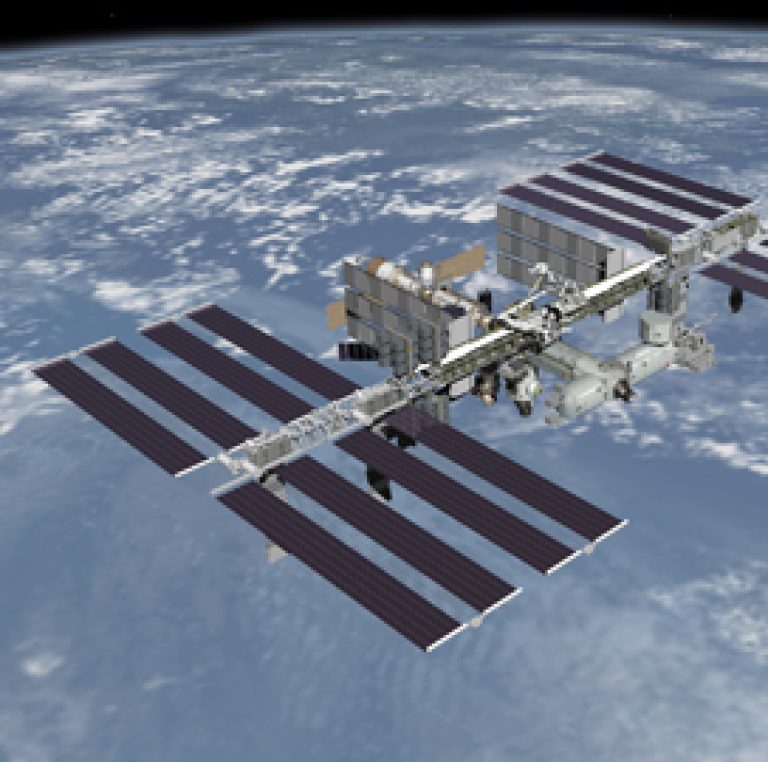 SpaceX, NASA Collaborate On US Deorbit Vehicle For ISS - Potomac ...